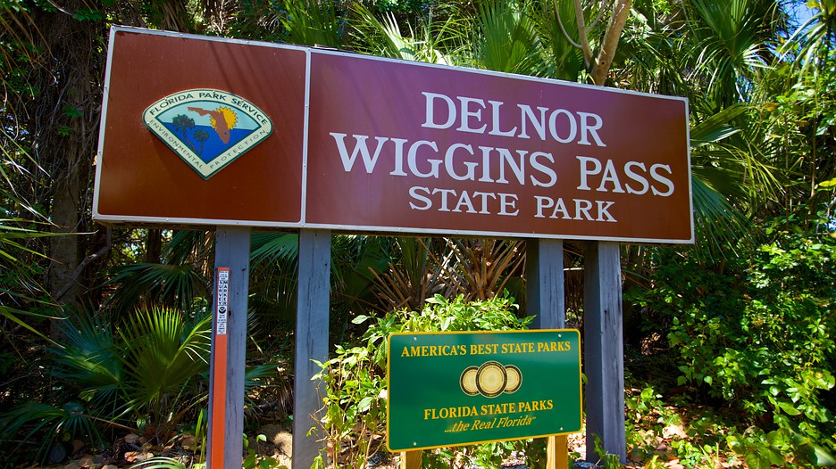 Delnor Wiggins Pass State Park In Naples Florida Expedia