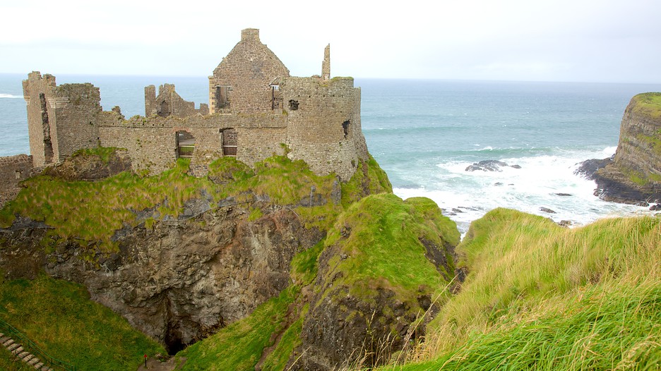 Dunluce Castle in Bushmills | Expedia.co.uk