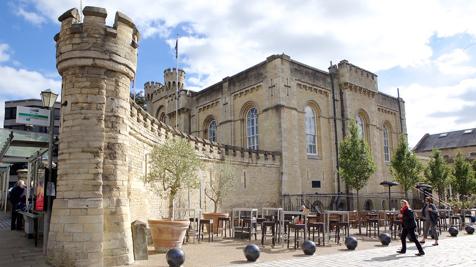 Oxfordshire Holidays - Book Cheap Holidays to Oxfordshire and ...