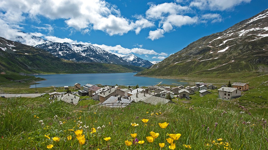 Madesimo Vacations 2017: Package & Save up to $603 | Expedia