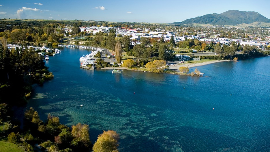 Taupo Holidays - Book Cheap Holidays to Taupo and Taupo City Breaks