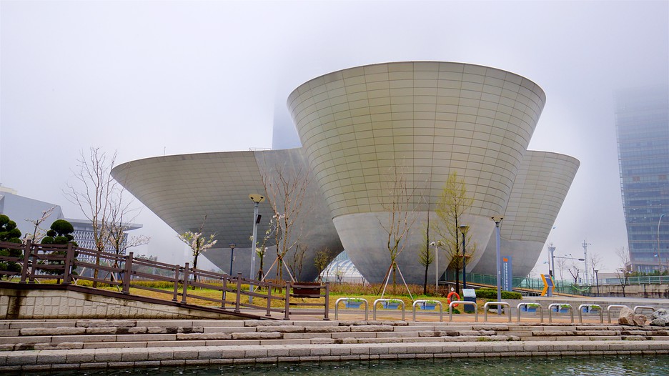 Incheon Travel, South Korea | Find holiday information | Expedia.com.my