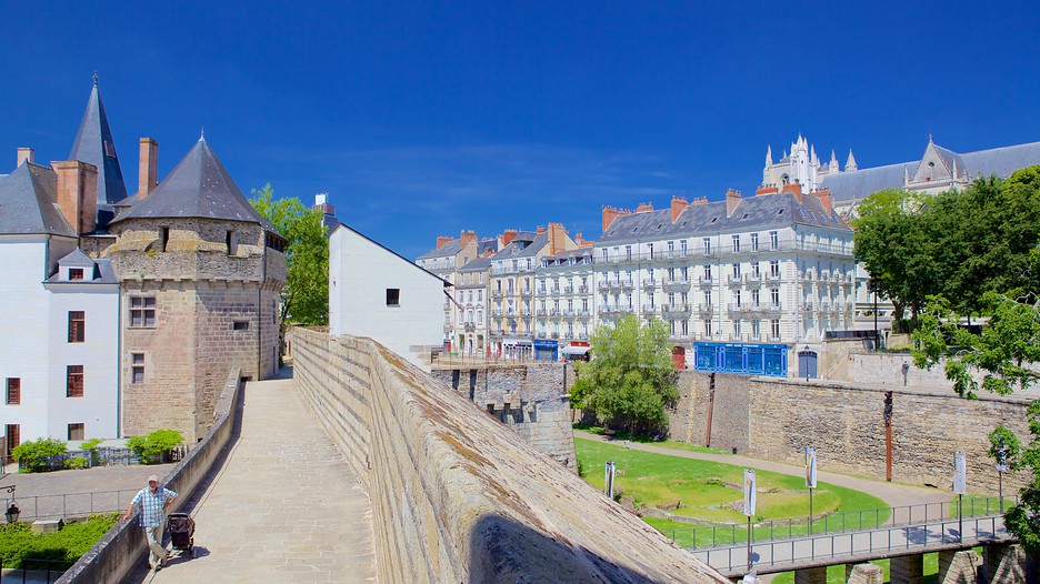 Nantes Vacations 2017: Package & Save up to $603 | Expedia
