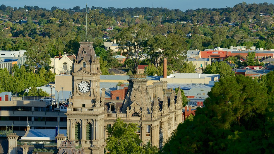 Bendigo Vacations 2017: Package & Save up to $603 | Expedia