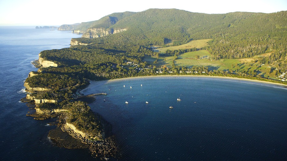 Tasman Peninsula Vacations 2017: Package & Save up to $603 | Expedia