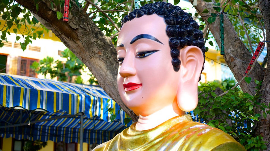 Linh Son Co Tu - Vung Tau, Attraction | Expedia.com.au