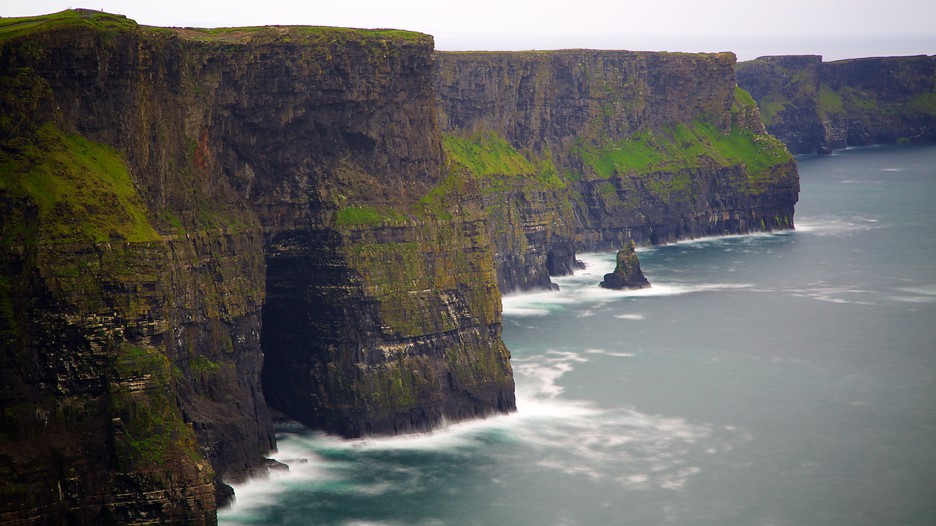 Cliffs of Moher in Lahinch, | Expedia