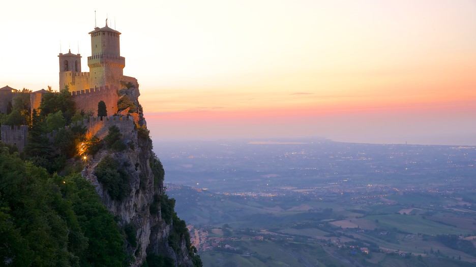 Guaita Tower in San Marino, | Expedia
