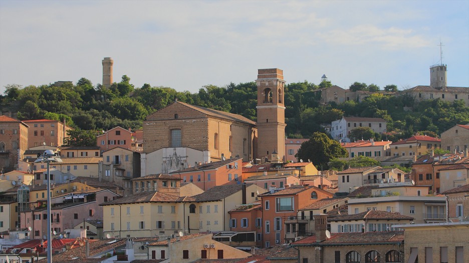 Vacances à Ancône - Réservez votre séjour sur Expedia.fr