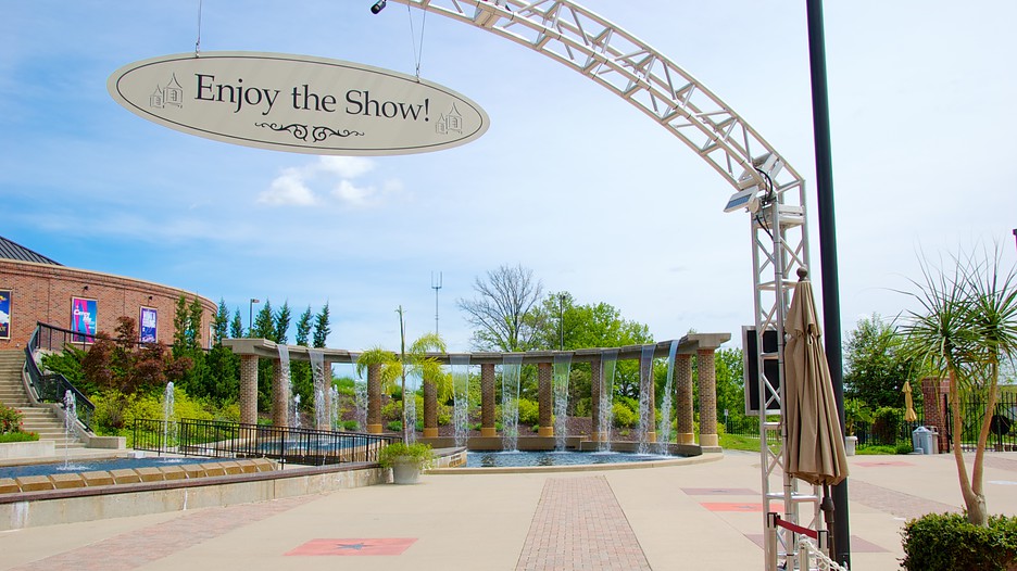 Starlight Theatre in Kansas City, Missouri | Expedia