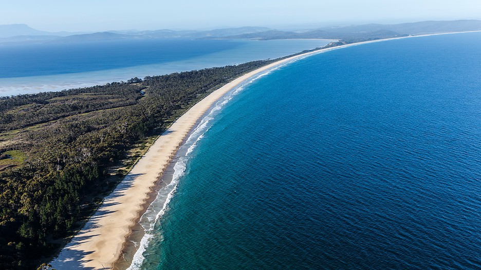 Bruny Island Vacations 2017: Package & Save up to $603 | Expedia