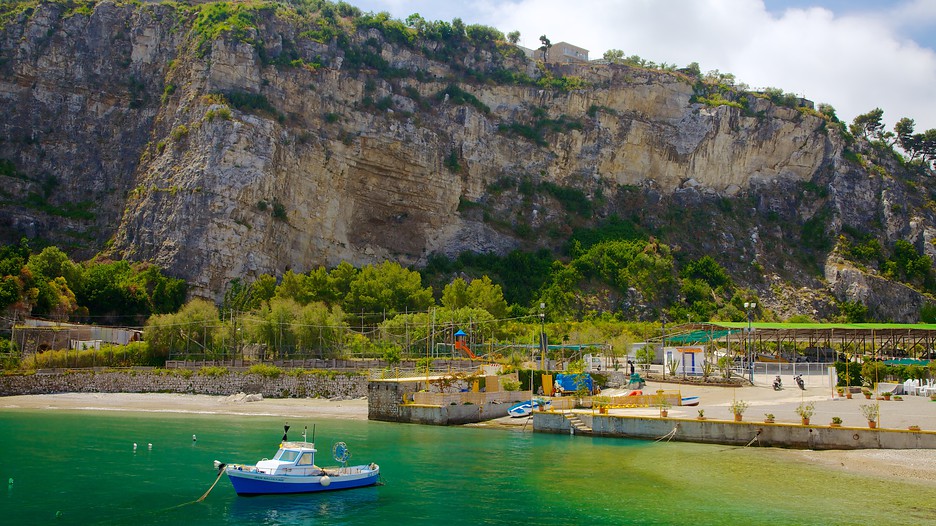 Marina di Puolo Vacations 2017: Package & Save up to $603 | Expedia