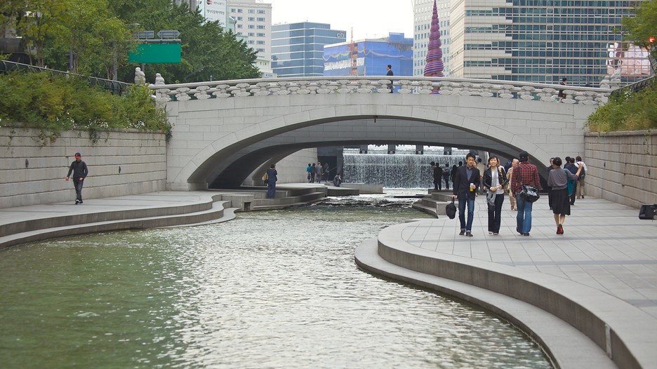 Cheonggyecheon Vacations 2017: Package & Save up to $603 | Expedia