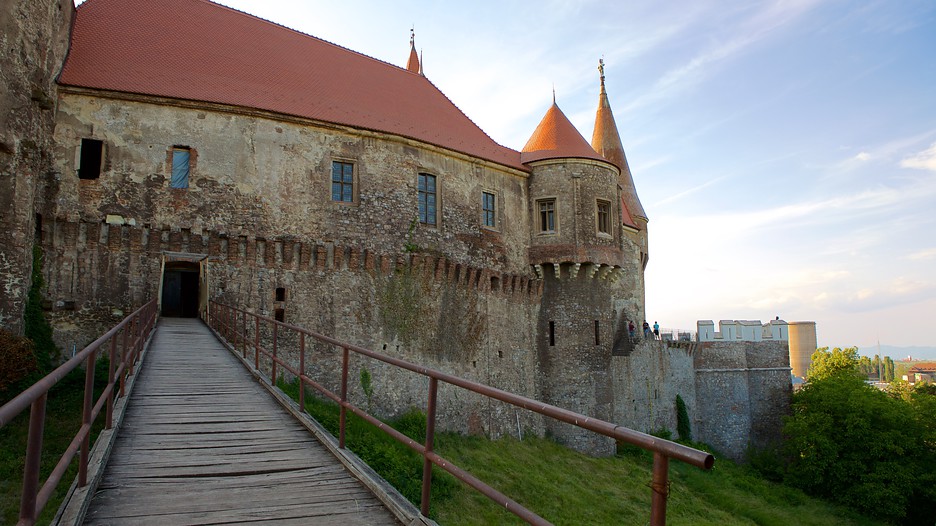 Hunedoara Castle in Hunedoara, | Expedia