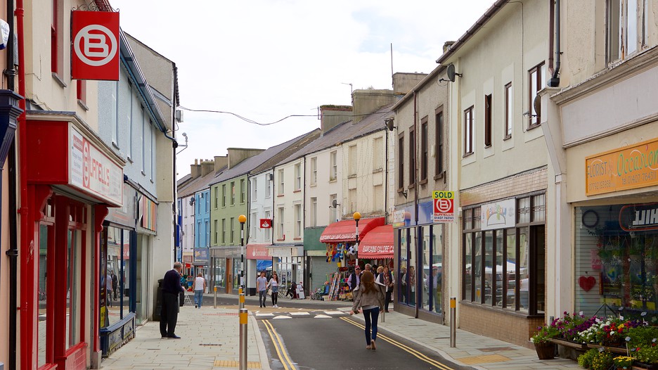 Holyhead Holidays - Book Cheap Holidays to Holyhead and Holyhead City ...