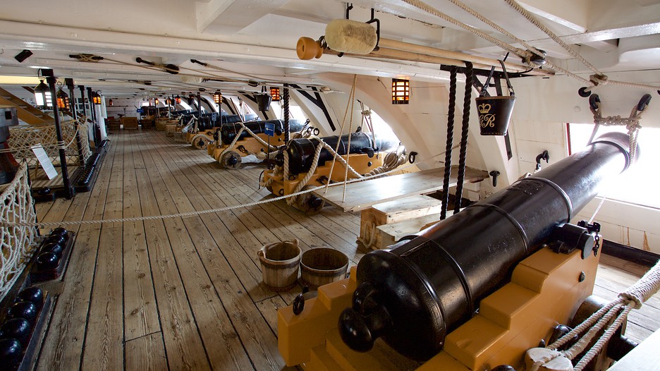 HMS Victory in Portsmouth, England | Expedia