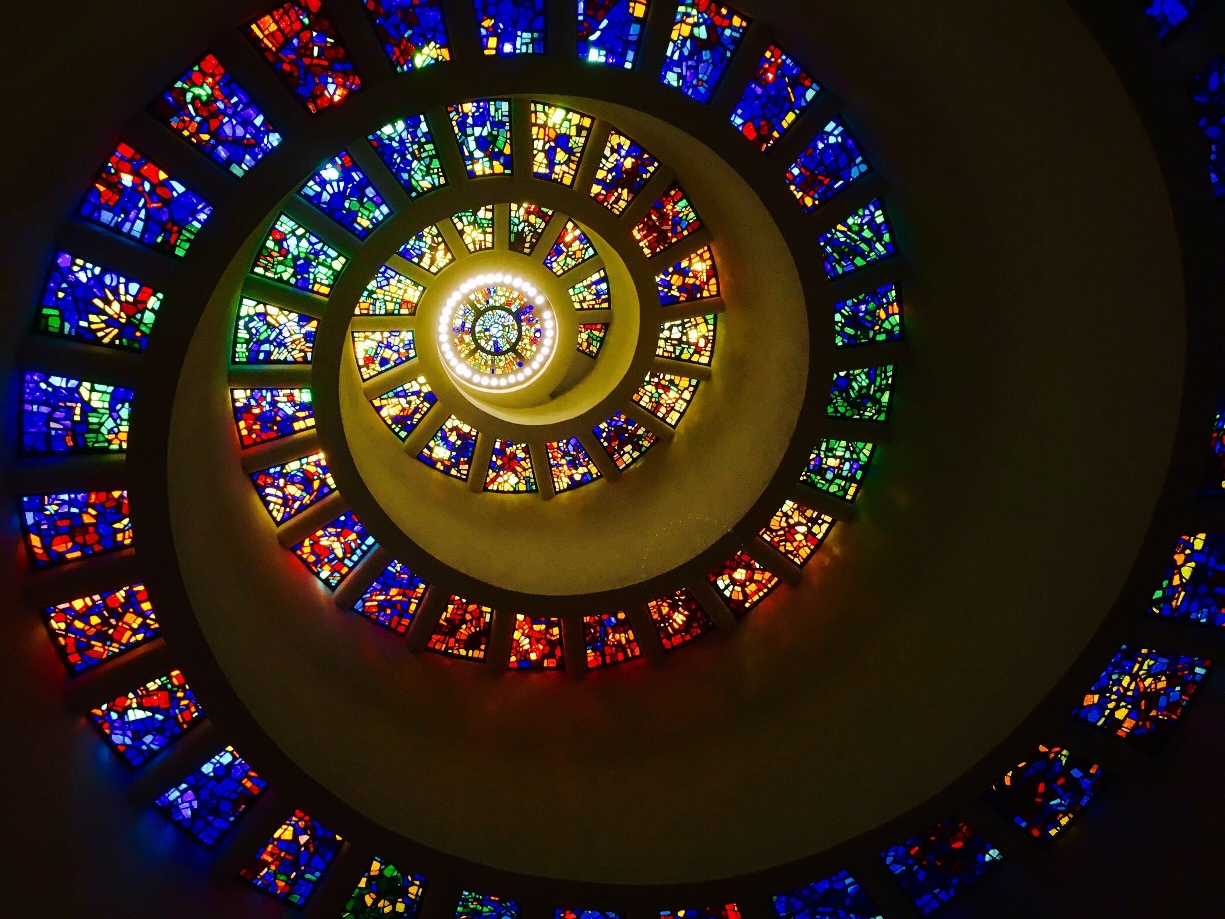 After googling activities in Dallas, we found our selves walking around the Thanksgiving square. Thankful for my curiosity, I couldn't walk away from this place without entering the chapel and was I grateful! Amazing feeling. When you go, make sure to lay on the floor to appreciate your view. :)