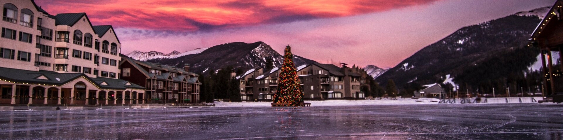 Keystone showing ice skating, snow and a sunset