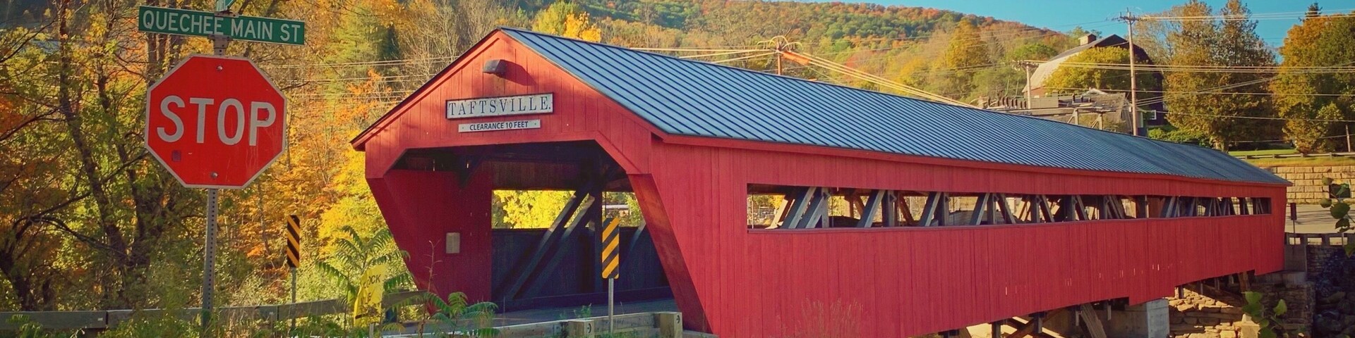 Covered bridge
#autumn #fallfoliage