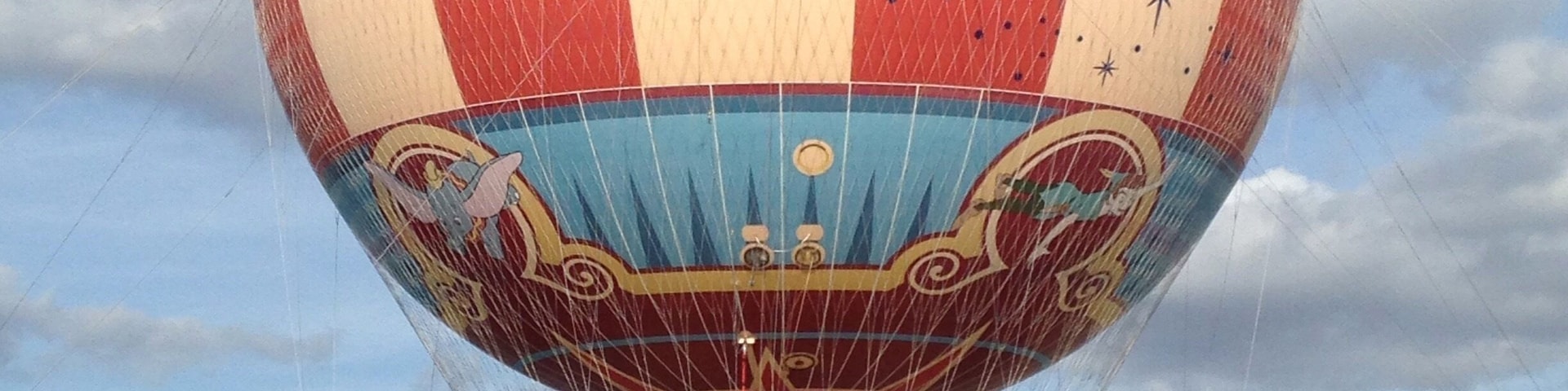 We drove over for the day to visit my sister Malathi and her friend Prahba and visited had a great Birthday lunch and walked around Downtown Disney.
The Ghiradelli Ice Cream waffle cone was outrageously good.