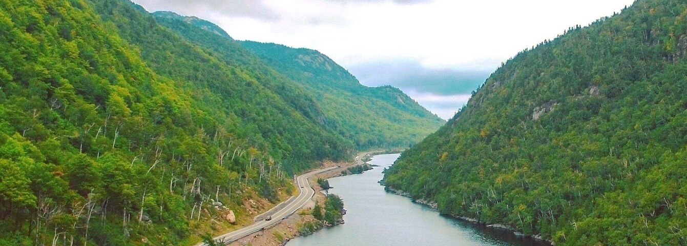 New York 73 is one of the scenic routes in the United States with lush green mountains and hundreds of waterfalls along the way. Love driving here. #newyork #adirondacks #roadtrips #lakes #friends #OnTheRoad