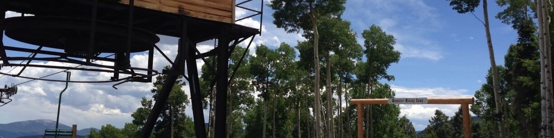 Moonstar Mining Camp is enjoyable to ski, board, or hike in the lovely Carson Ntnl Forest.