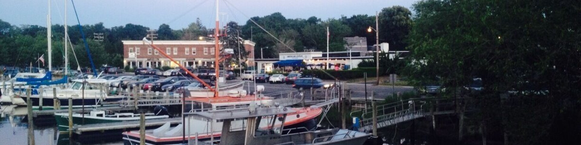 Great spot to grab dinner. Local feel and Killer Carlito Margarita (jalapeño and tequila just works). Strolling down the main street is a must. Really impressed by this town.