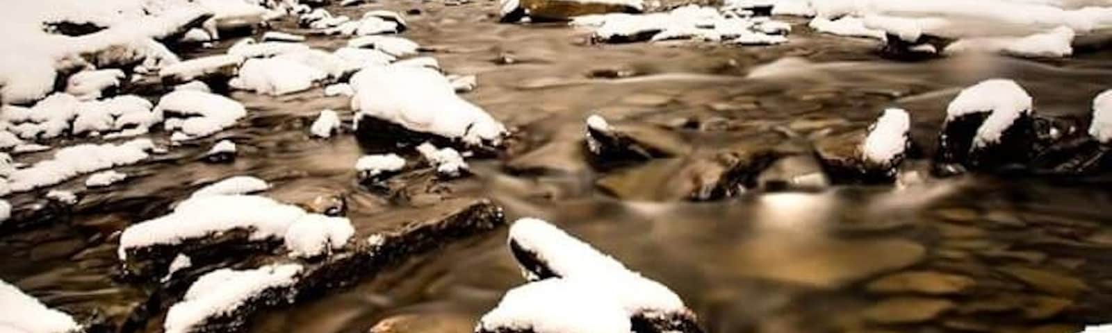 Tinker falls with a touch of snow