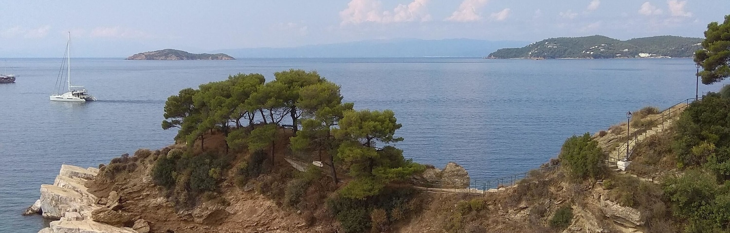 Plakes Skiathos.... Amazing