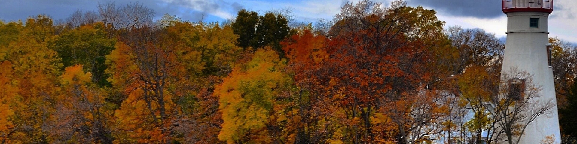 The oldest lighthouse in continuous operation in the Great Lakes, it's an iconic landmark that's a must see for anyone visiting the Lake Erie Shores & Islands region of Ohio. Open to the public, you can climb to the top as well during restricted hours.