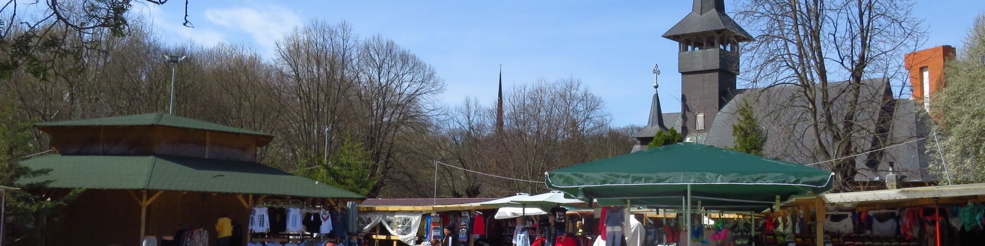 Handicraft bazaar in Baile Felix spa