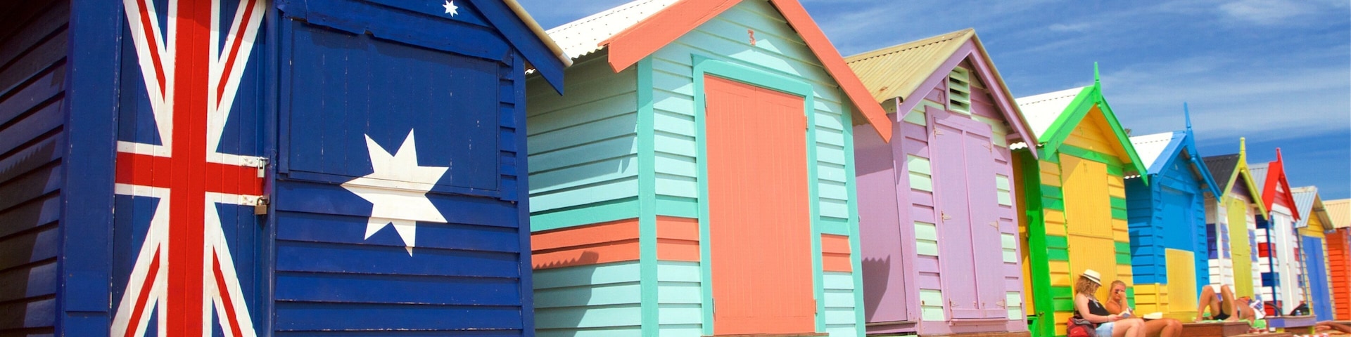 Brighton que inclui uma praia