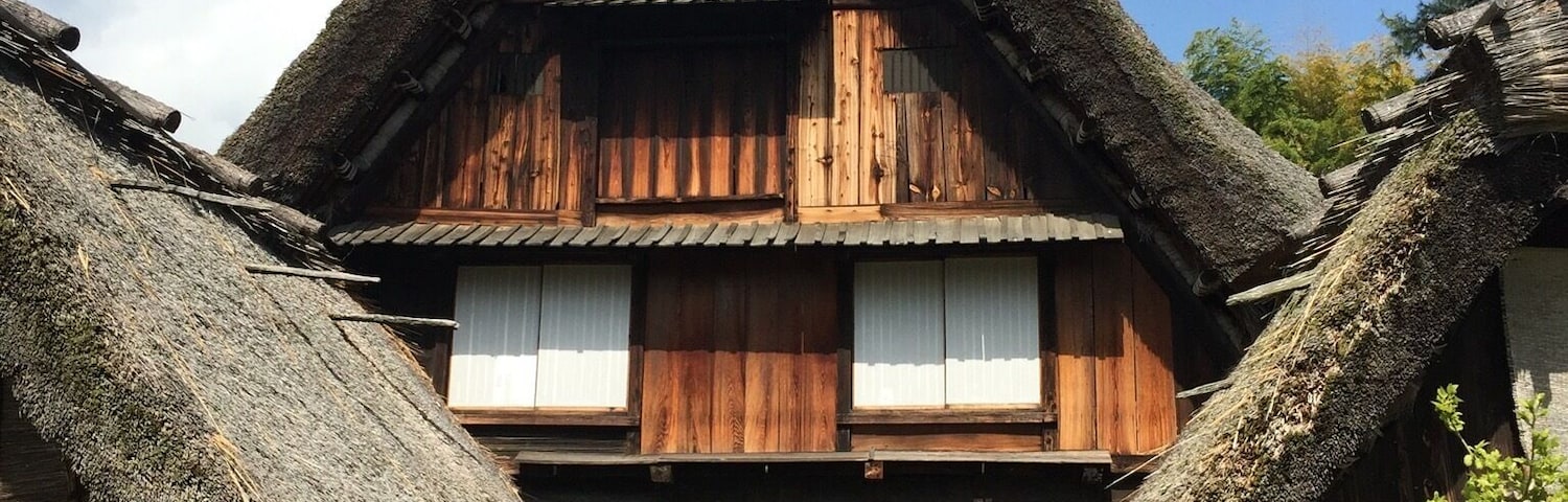 The smell of woodsmoke lingers in these ancient dwellings. It really takes you back to another era. The every day tools and habits of these ancient people are fascinating to learn about. Not many people there on the day we visited. Nice to escape the bustle of the city and enjoy the gardens