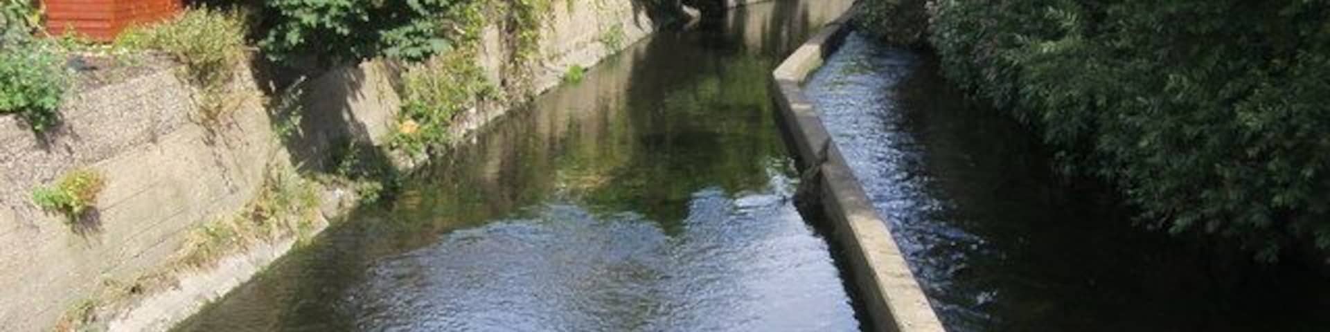 River Wandle The River Wandle flowing under the bridge on Dunshill Road