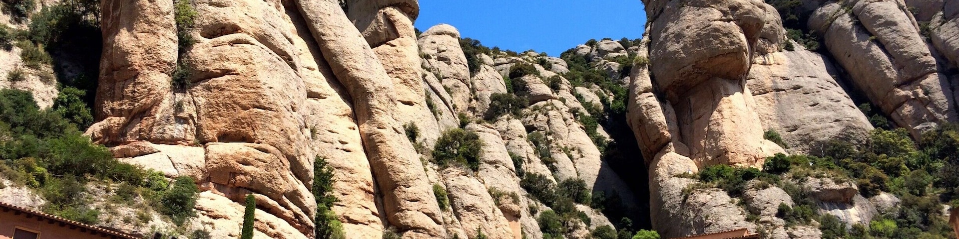 Montserrat Monastery, Catalonia, Spain. At 1km high, this place is the most important spiritual retreat for Catalans. #montserrat #catalunya #españa
