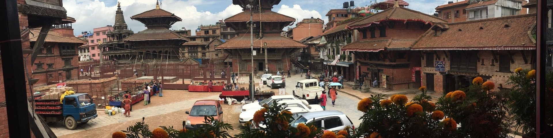 Viewing rich history. Shame some of them were destroyed by the 2015 earthquake. 😔