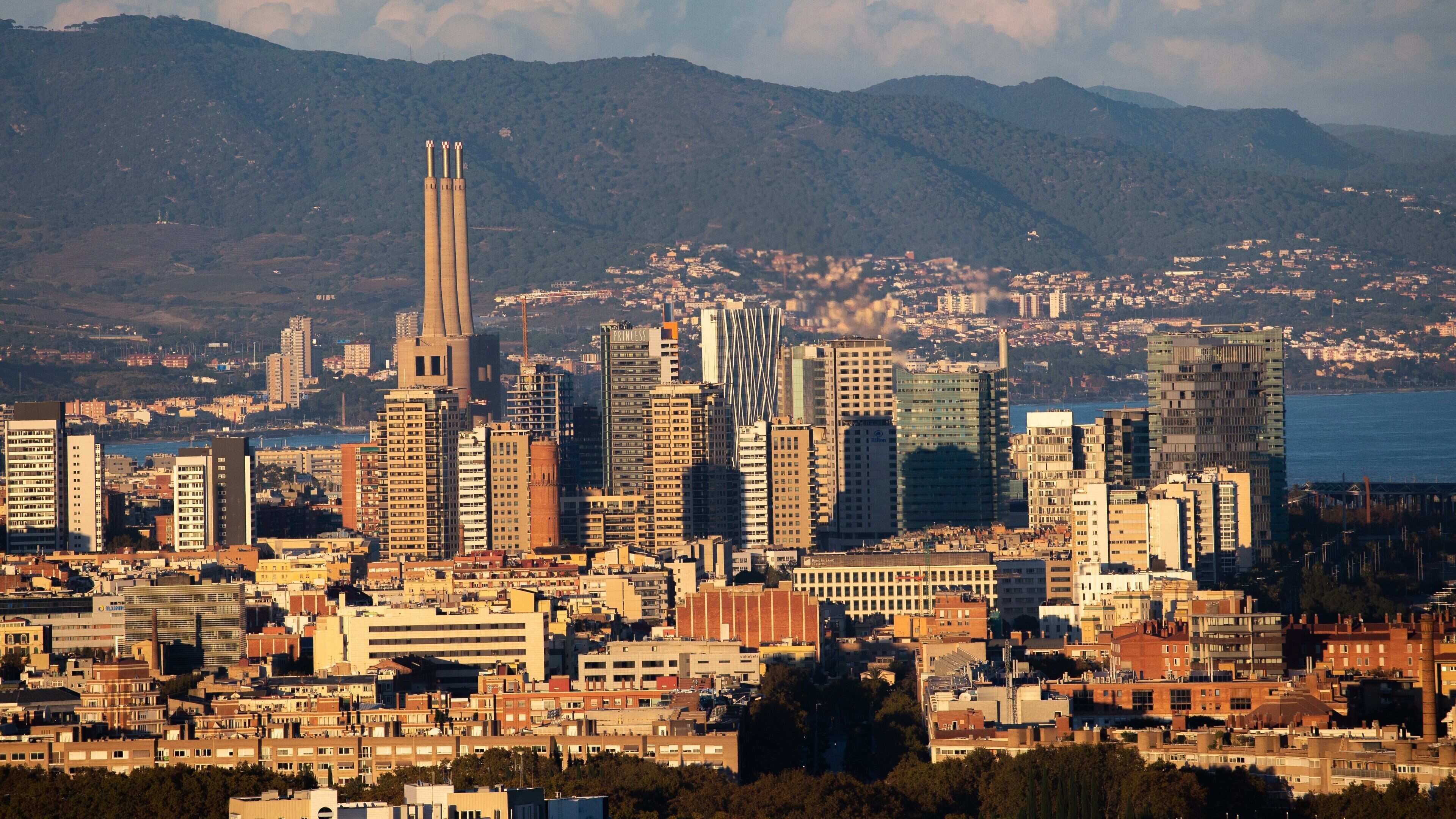 Barcelona which includes landscape views and a city