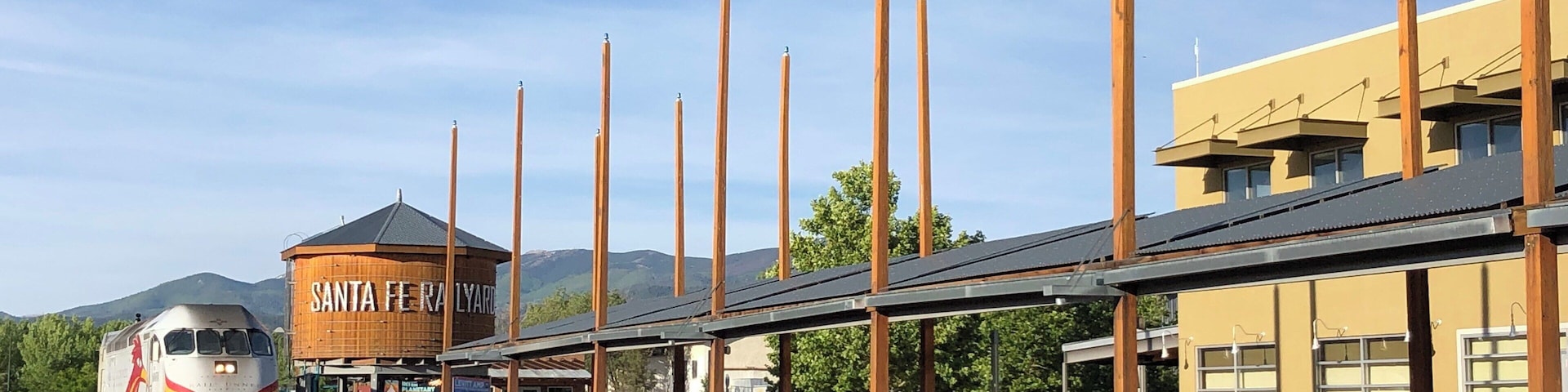 A great evening visiting the art galleries topped with a stop at a brew pub draft in the Santa Fe Railroad Artisan Museum district.