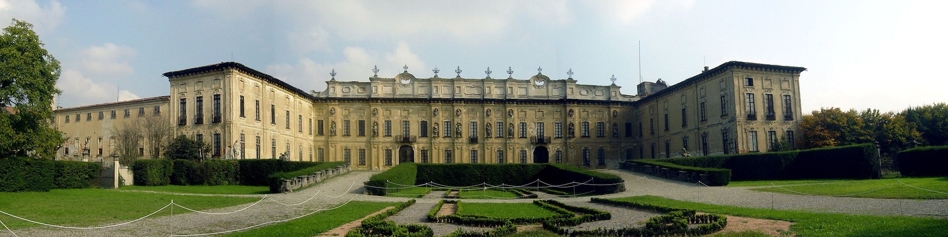 Villa Arconati in Castellazzo di Bollate (Milan province) - Italy - West front and side blocks