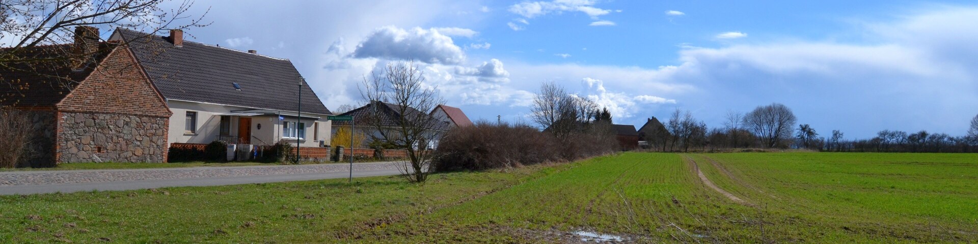 Blick auf Neuentempel, Gemeinde Vierlinden.