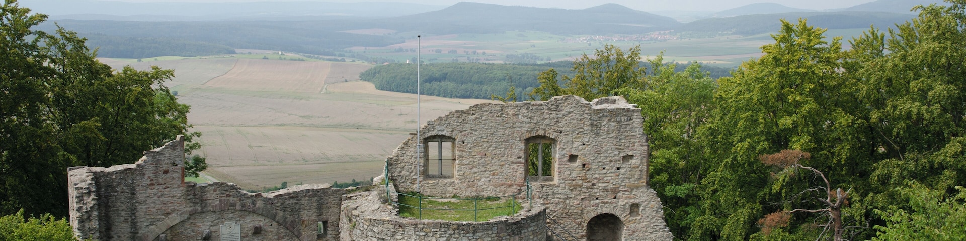 Castle ruin Burgruine Henneberg, Henneberg, district Schmalkalden-Meiningen, Thuringia, Germany
