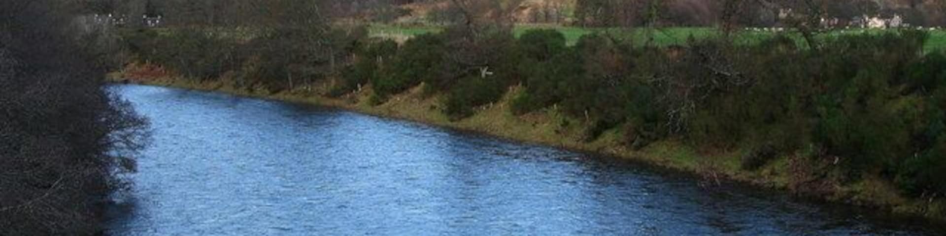 River Lyon, at Bridge-of-Lyon River Lyon, a tributary of the River Tay runs through the scenic Glen Lyon.