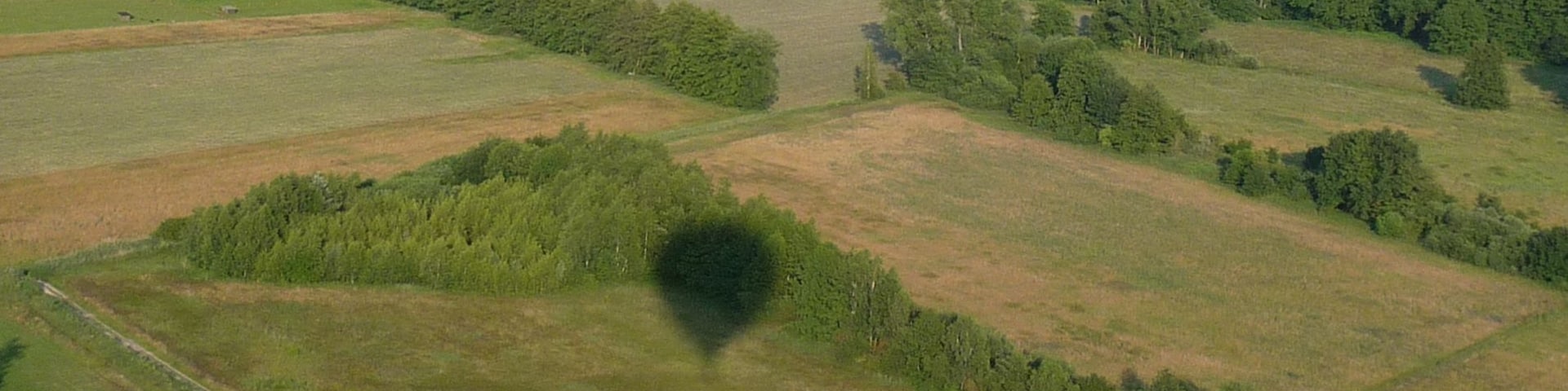 über Wiesen und Felder