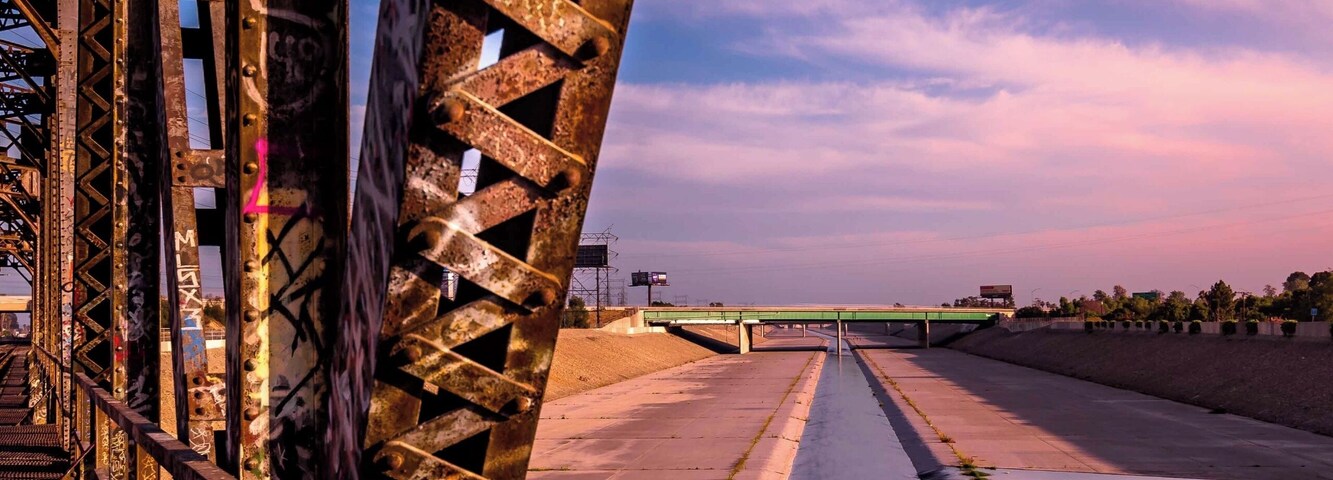 I found this bridge while driving on the 710 Fwy. I walked to the mid point on the bridge and snapped this shot.