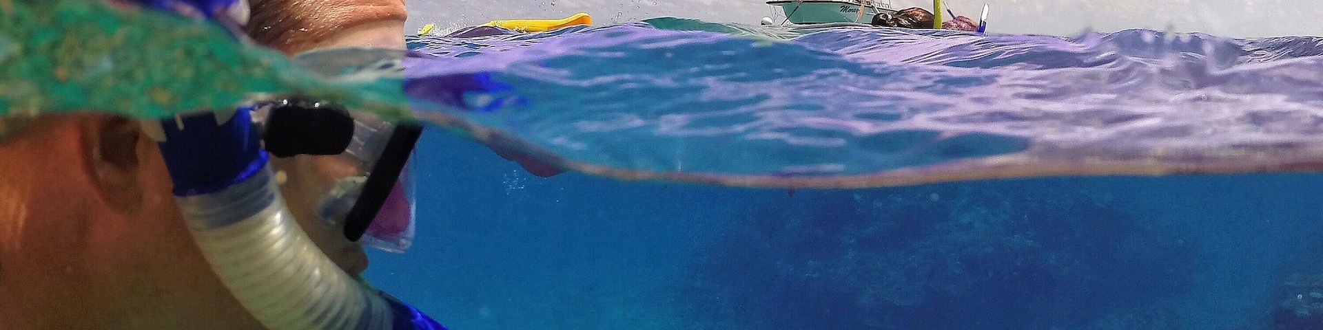 Checking out the amazing "Blue Pools" dive site just off @heronisland with my trusty @kapitolreef snorkelling gear and @goproanz #HERO4Session! ☀️🐢🐠🐟🌴😀
#heronisland #GoProANZ #kapitolreef #visitgladstone #southerngreatbarrierreef #thisisqueensland #seeaustralia