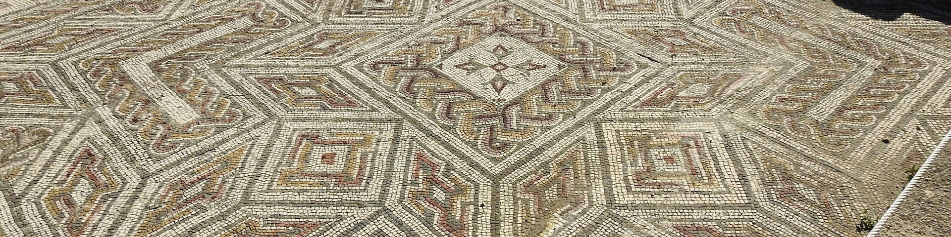 #conimbriga #ruins #roman
As Ruínas Romanas de Conímbriga são um dos maiores sítios arqueológicos de Portugal e ficam situadas a cerca de 17 Km da cidade de Coimbra. A região era já povoada desde os tempos pré-históricos mas foi a partir de 139 a. C. que foi ocupada pelas tropas romanas tornando-se então a próspera capital da província da Lusitânia. Destaque para a Casa dos Repuxos com os seus mosaicos, Forum, templo e termas. As ruínas estão classificadas como Monumento Nacional. Na área existe o Museu Monográfico de Conimbriga que contém exclusivamente achados destas ruínas.
The Roman Ruins of Conímbriga are one of the largest archeological sites in Portugal and are located about 17 km from the city of Coimbra. The region was already settled since prehistoric times but it was from 139 a. C. that was occupied by the Roman troops becoming then the prosperous capital of the province of Lusitânia. Highlights are the House of the Repuxos with its mosaics, Forum, temple and thermal baths. The ruins are classified as National Monument. In the area there is the Monographic Museum of Conimbriga which contains exclusively finds of these ruins.