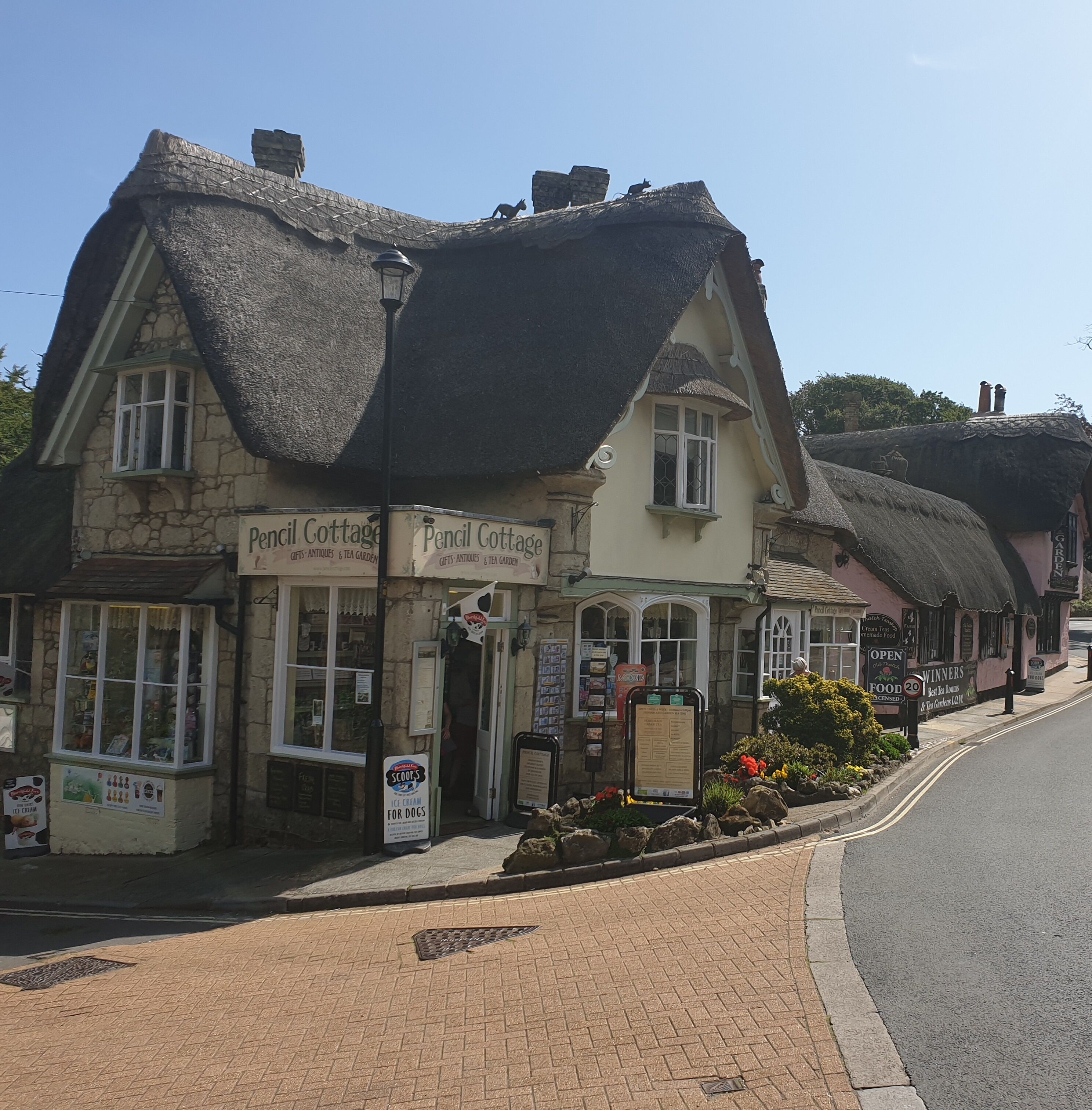 One of the chocolate box thatched cottages on the isle of wight