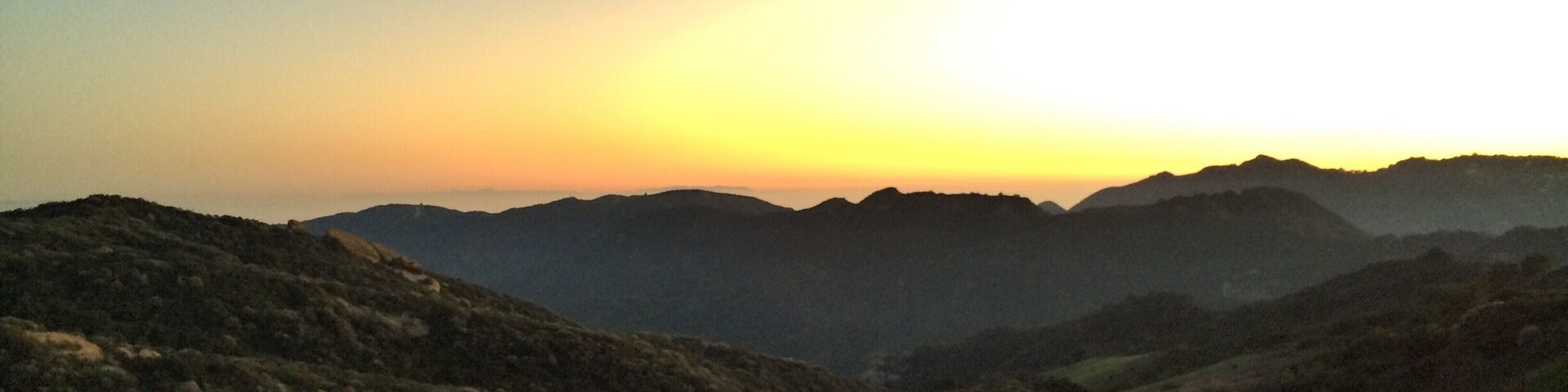 I want to lay on that green carpet all night (well, maybe). Topanga Canyon / Eagle Rock #hike. #California