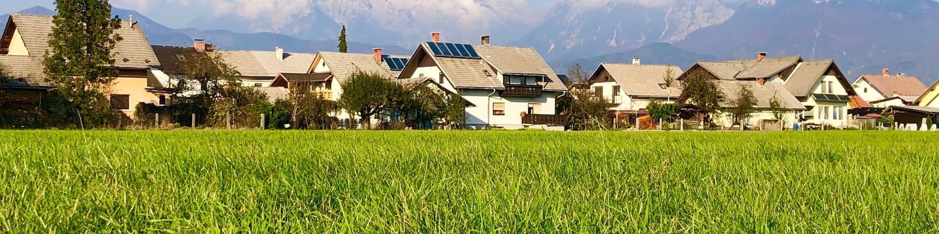 Nice snow cap mountains behind