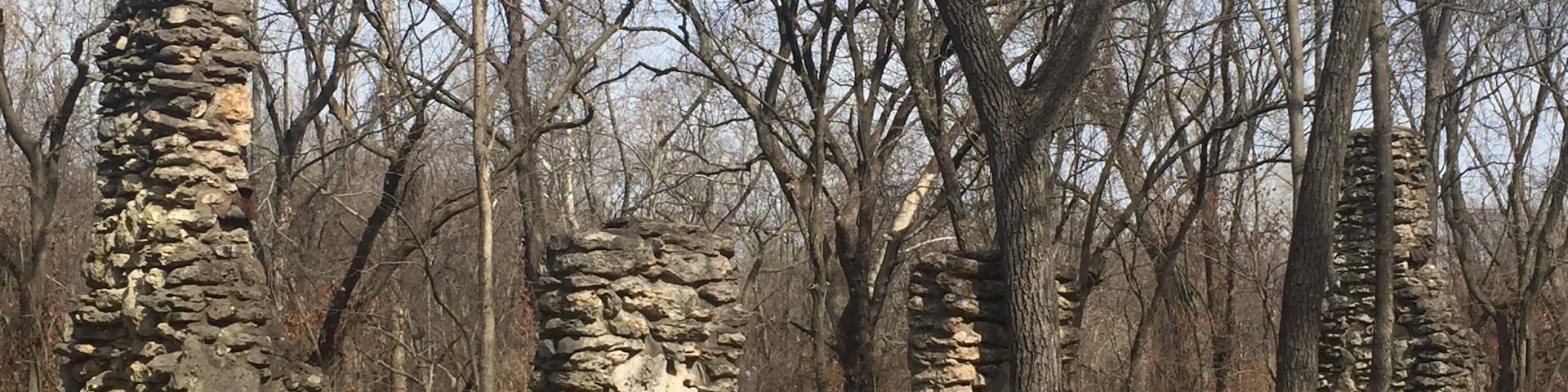 More of the chimneys we saw on the hike.
#StunningStructures